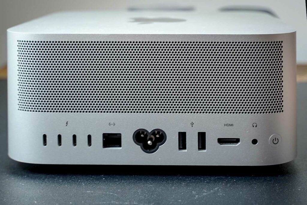 Mac mini M4/M4 Pro (2024) vs Mac Studio M2 Max/Ultra : le comparatif ...