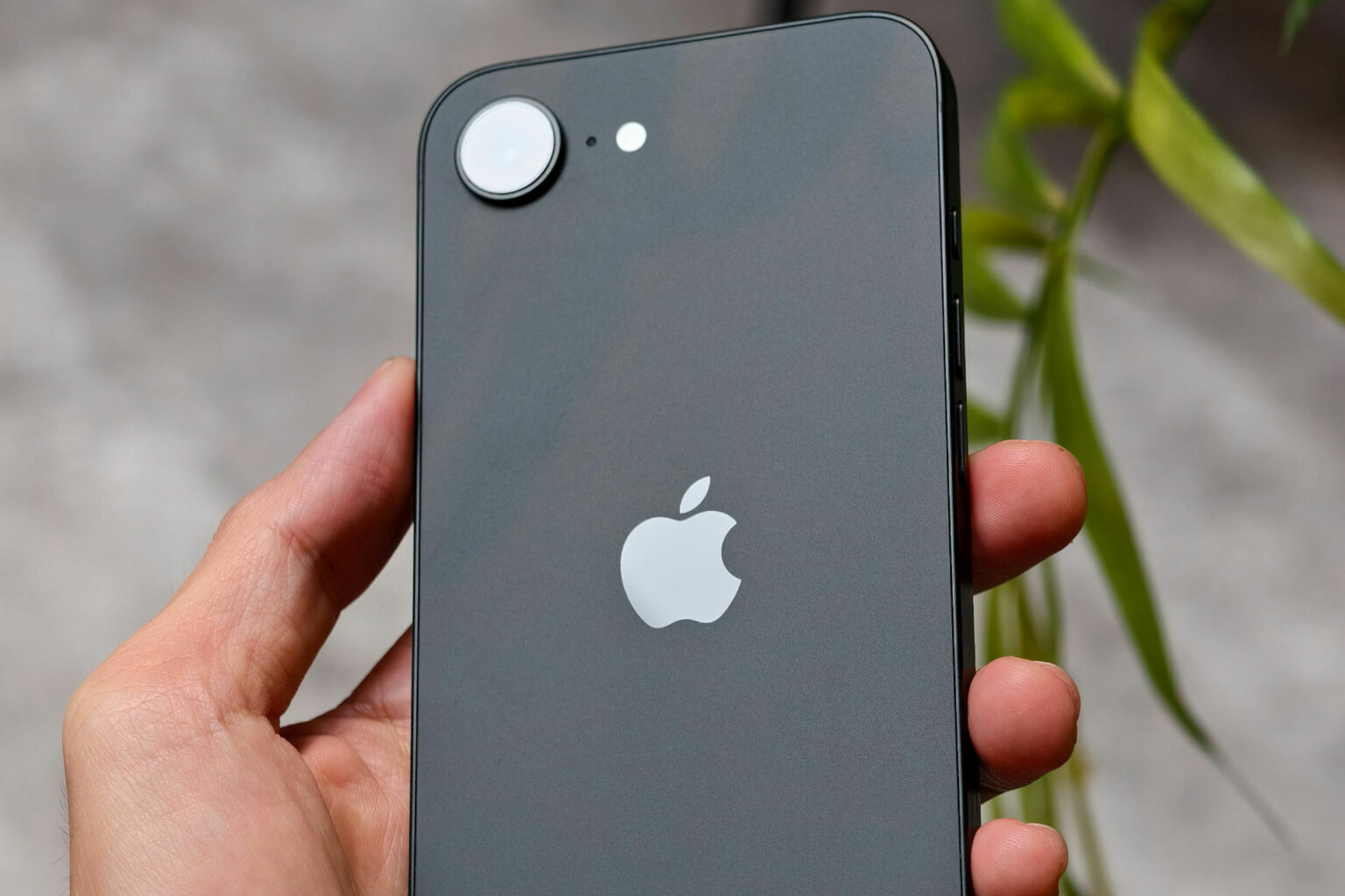 Les 7 informations à connaître sur l'iPhone 17e, le smartphone malin de ...